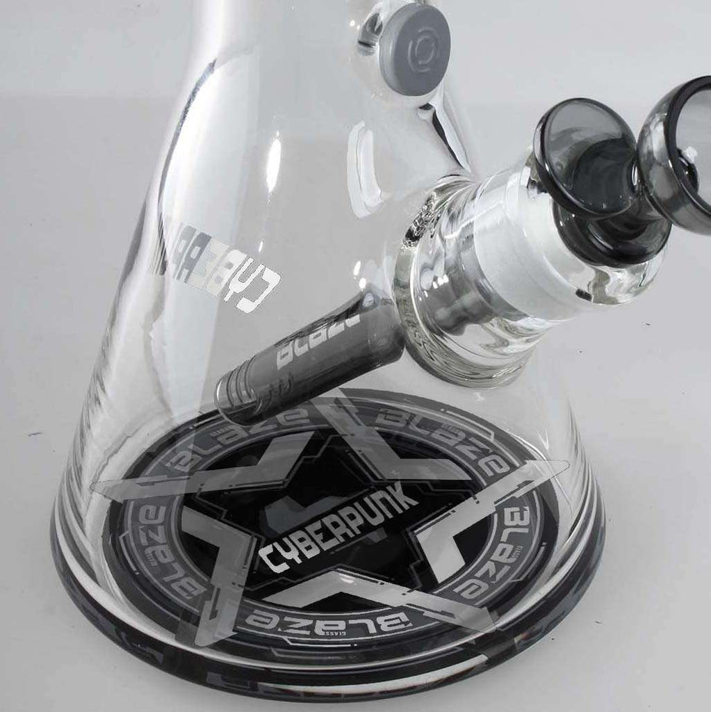 Blaze ''Cyberpunk'' Fles 8-Armige Percolator Bong • Kopen | Puff Puff ...